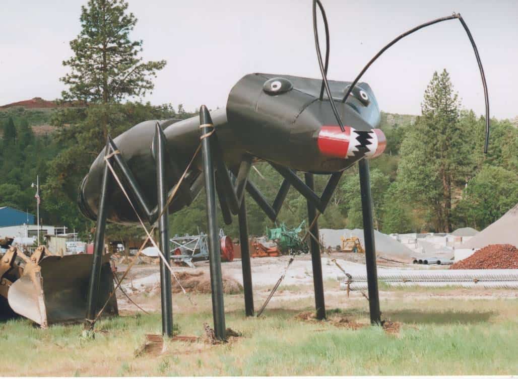 Hat Creek CA: Alien Research, Giant Metal Bugs Down the Road - Mountain ...
